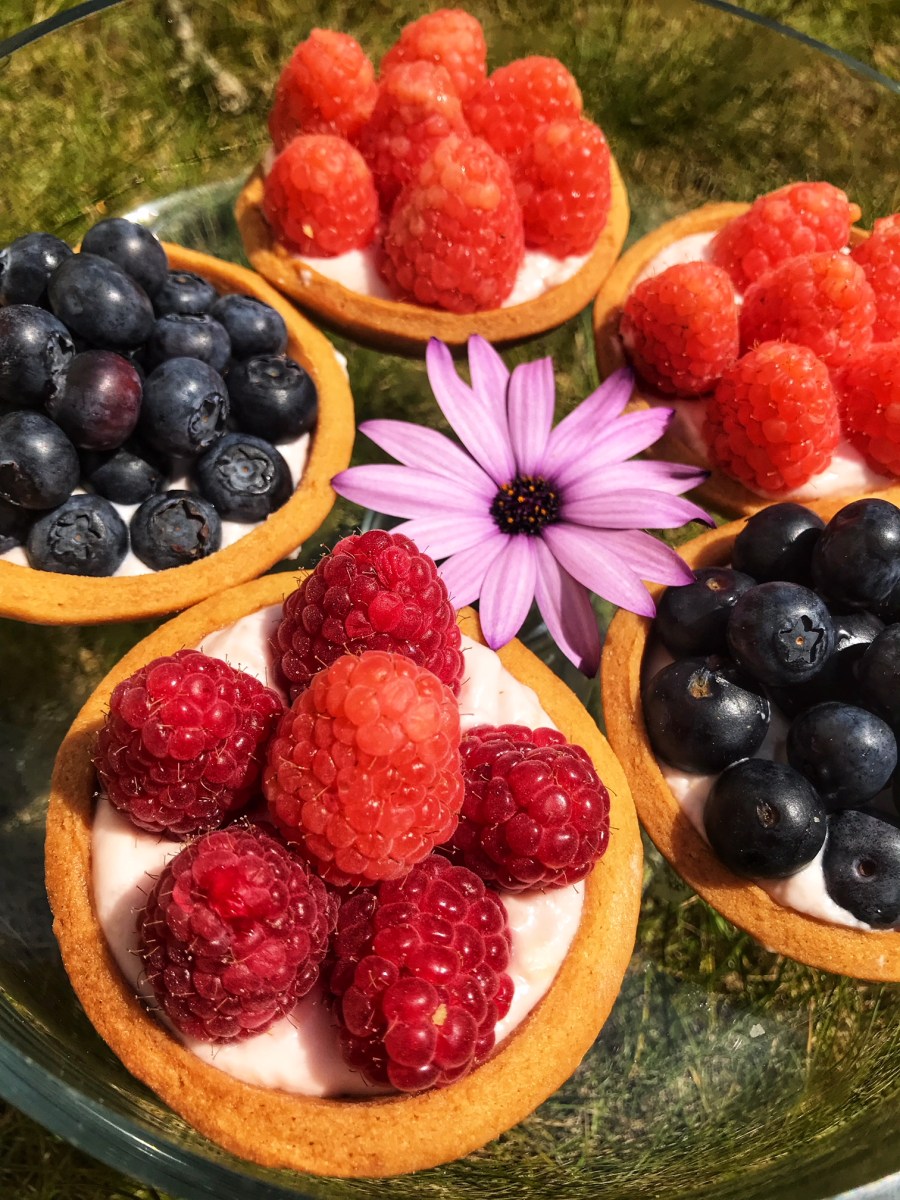 Tartelettes aux fruits rouges – Aux Fourneaux avec Marta