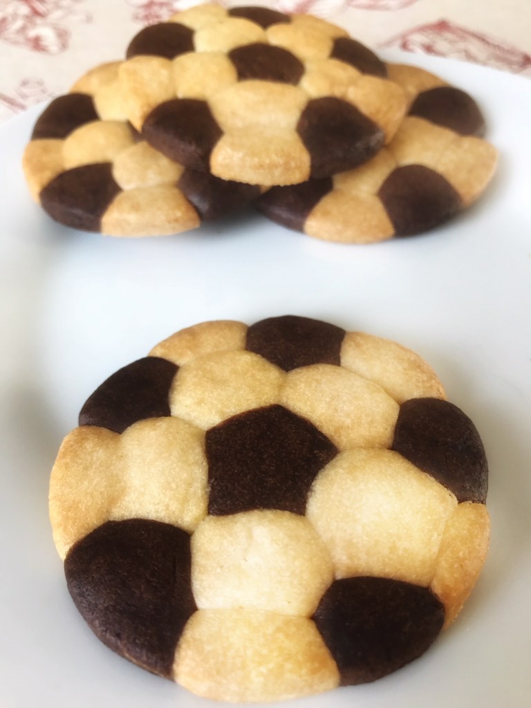 Biscuits ballon de foot – Aux Fourneaux avec Marta